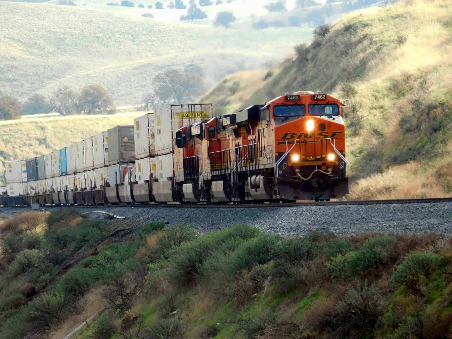 Autonomous Hybrid Freight Pilot Set to Transform Rail Mobility in California - PPI